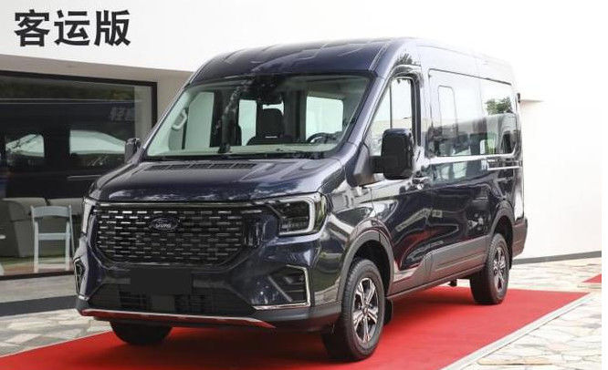 White Ford Transit Minibus 15 Seater Jiangling 10 Seater Minibus